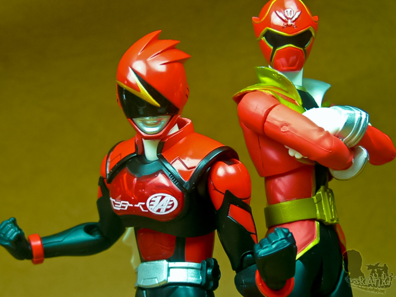 bakAnki: [FiguReview]SHFiguarts Akiba Red